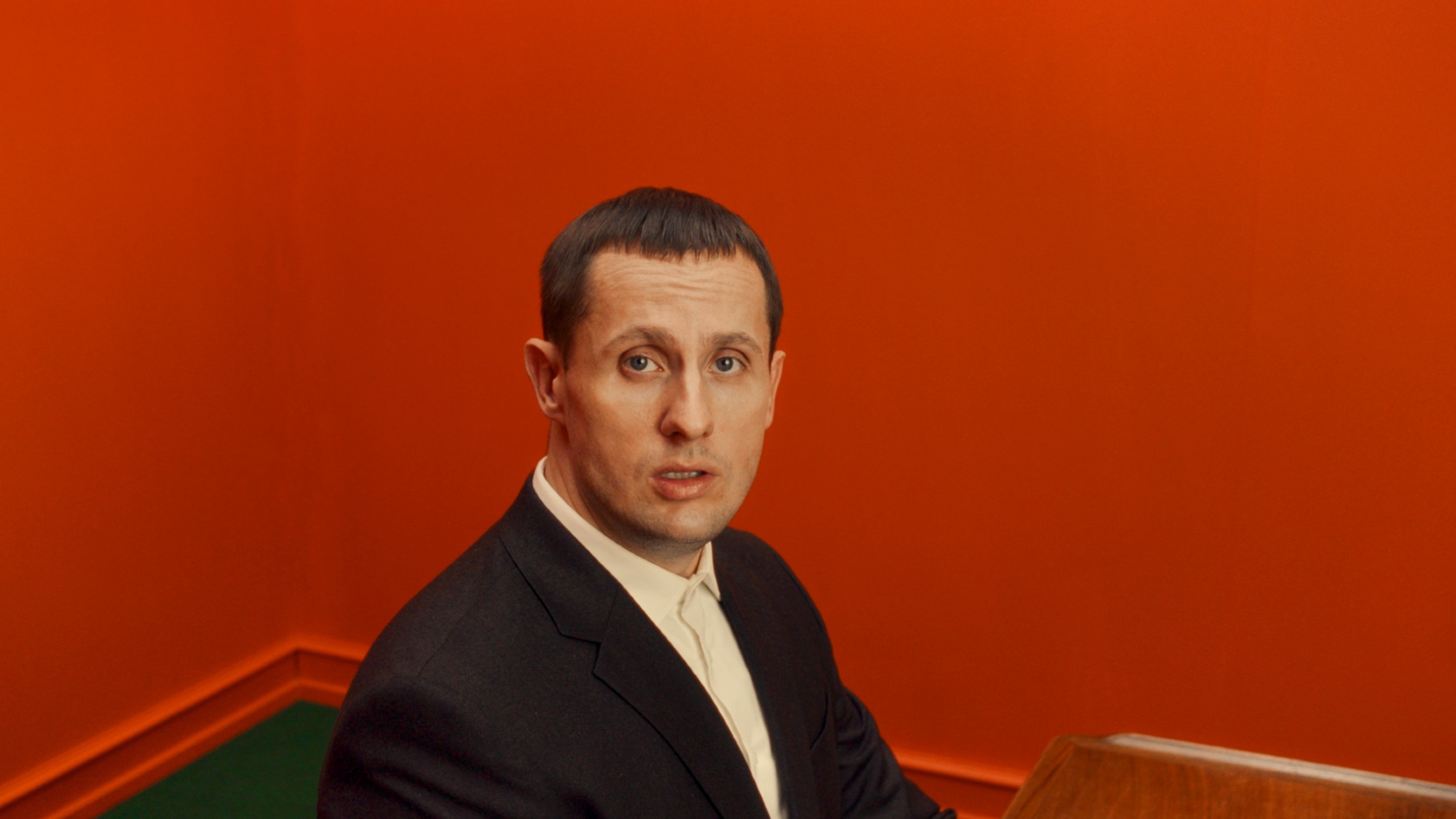 Hva’ nu det for noget? Benjamin Hav holder familiefest i Jelling ...